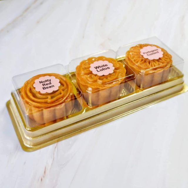 Buy HALAL MOONCAKE KUIH BULAN HALAL AIHANA TRADITIONAL MOONCAKES