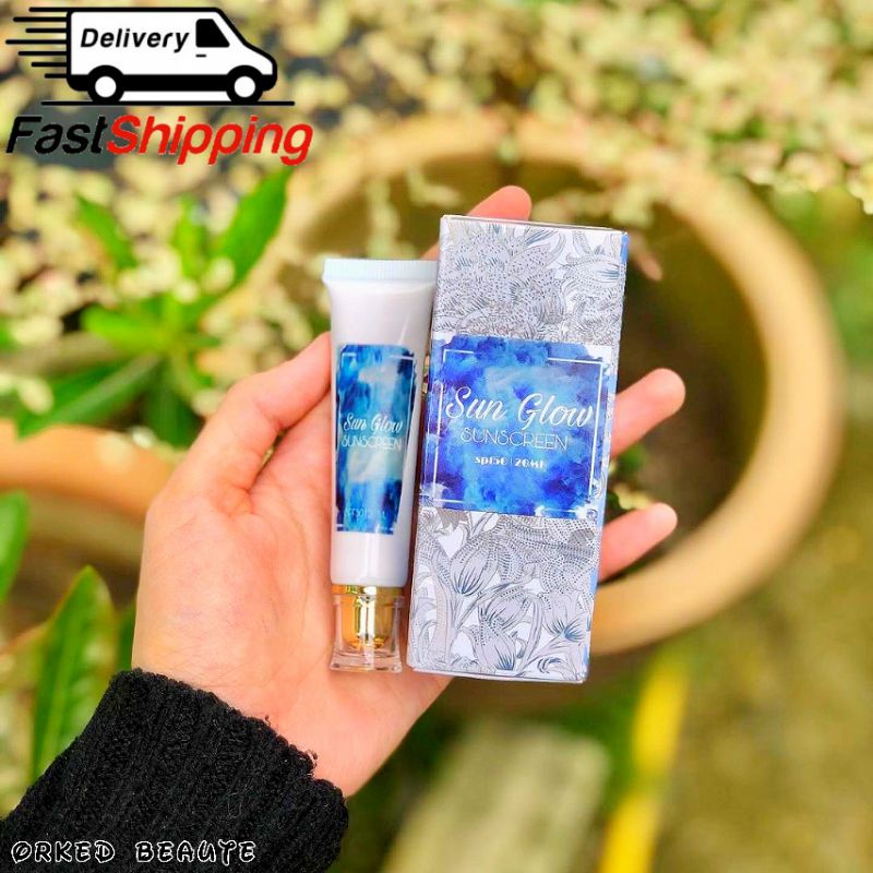 SUN GLOW SUNSCREEN VIRAL TIKTOK SPF 50+ ORIGINAL HQ | Shopee Malaysia