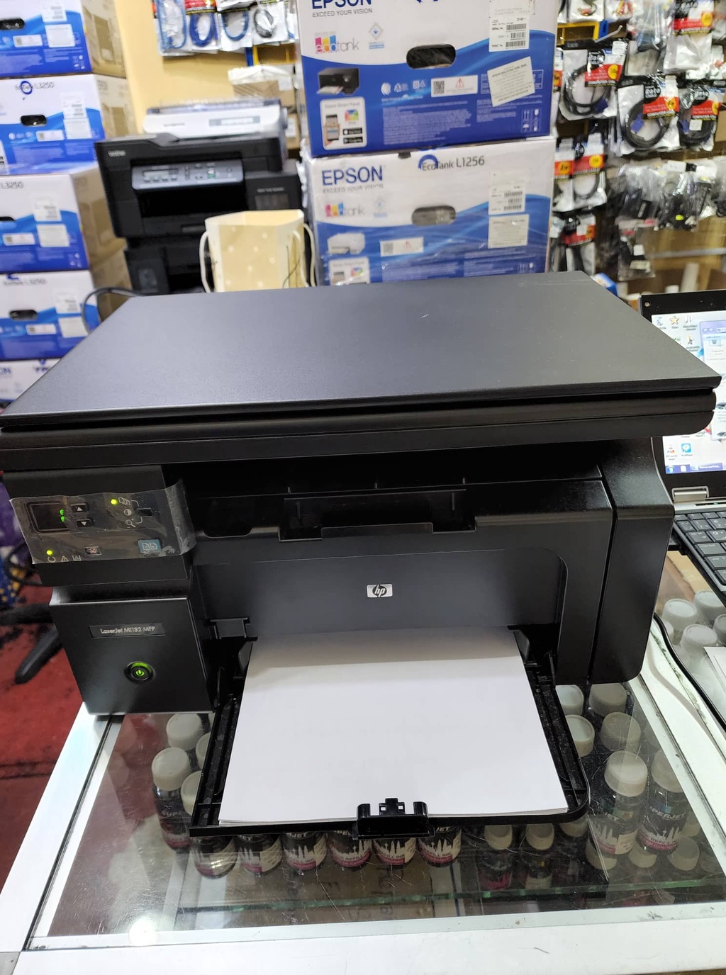 HP LaserJet Pro M1132 Multifunction Printer Using Toner Cartridge ...
