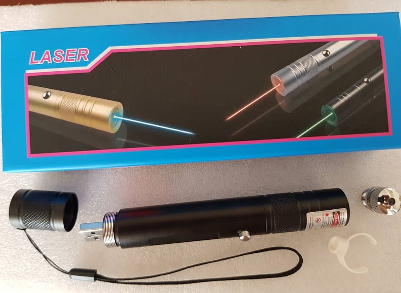 Smart USB Rechargeable Laser Pointer with Additional Star Cap | Shopee ...