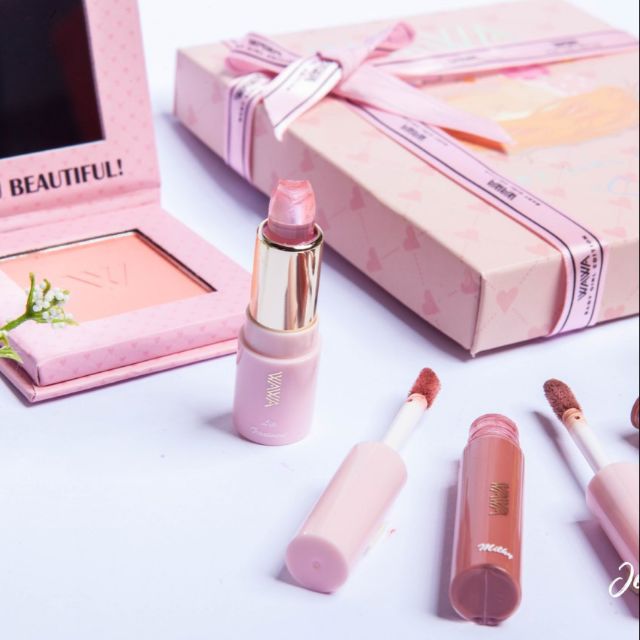 Wawa Baby Girl Edition Wawa Cosmetics with Free Gifts and extra gifts ...