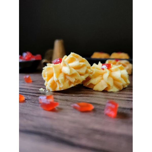 Semperit Dahlia Premium Raya Cookies Pure Butter | Shopee Malaysia