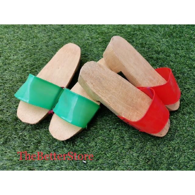 Kasut Terompah Kayu /Kasut Kayu / Traditional Shoe /Wooden Clog (READY ...