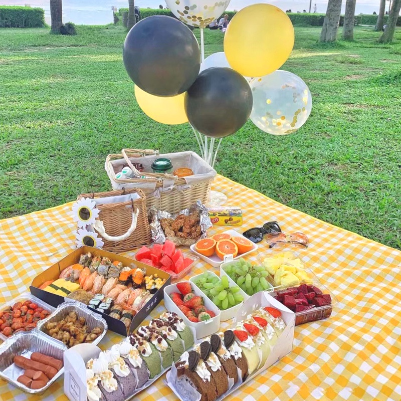 Waterproof 200x200cm Outdoor Picnic Oxford Foldable Camping Mat Easy ...