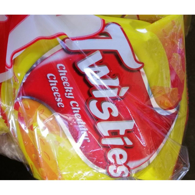 30 packs 15g Twisties Cheeky Cheddar Cheese Snacks Chips Junk Keropok ...