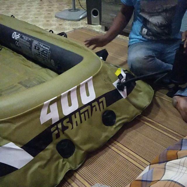 Inflatable 4 Person Fishing Boat Set Kayak With Aluminium Oars and Pump ...