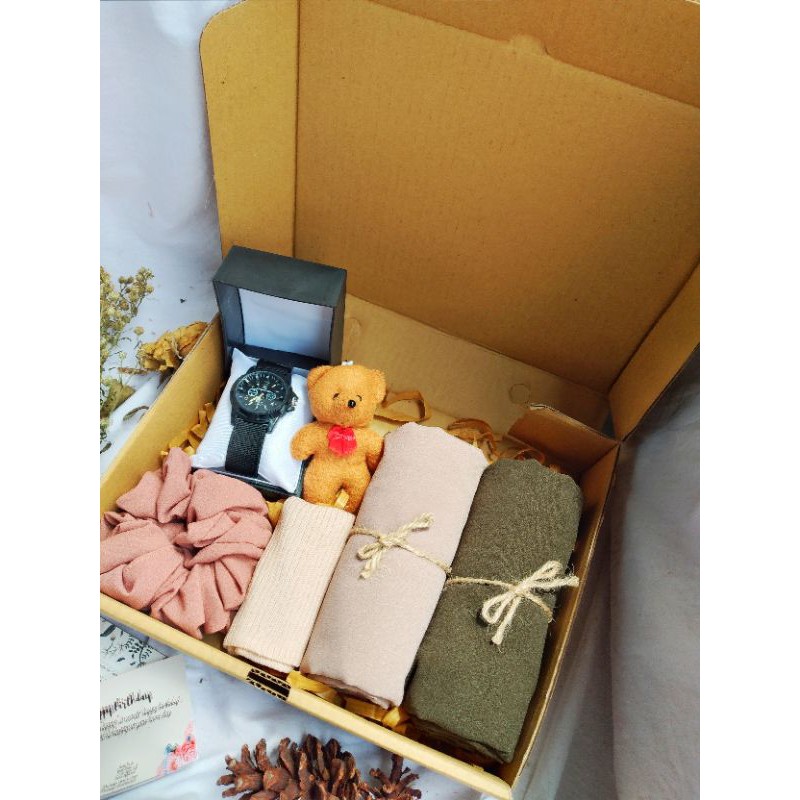 (Special) Hijab Box / Unique Graduation Gift / Birthday Gift Box ...