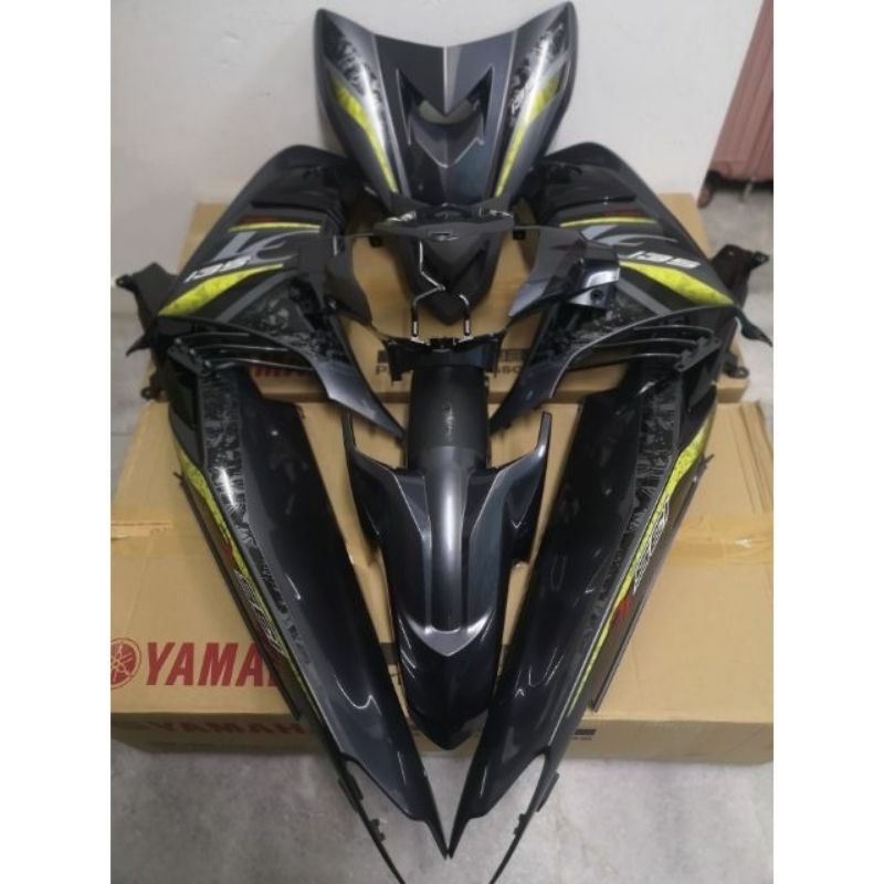[NEW] COVER SET YAMAHA LC135 V6 GREY (ORI HLY/M-SEKI)(STRIPE BELOM SIAP ...