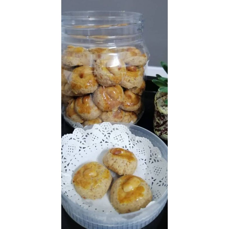 Kuih Kacang Mazola (Biskut Kacang Mazola) | Shopee Malaysia
