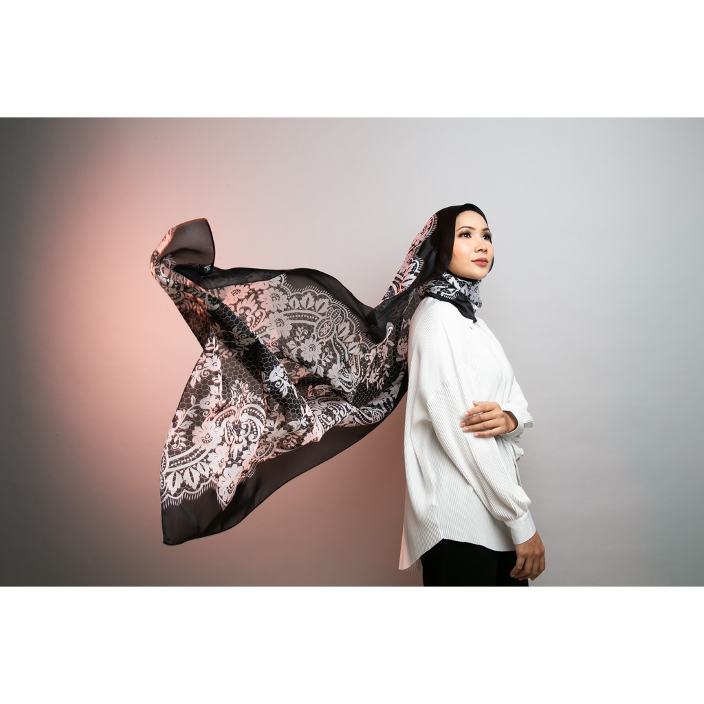 [BLACK & WHITE COLLECTION] TUDUNG SATIN TUDUNG SILK CORAK SHAWL HITAM ...