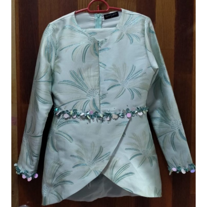 Baju sepasang PERCUMA shawl satin Baju raya, sanding, kahwin, harian ...