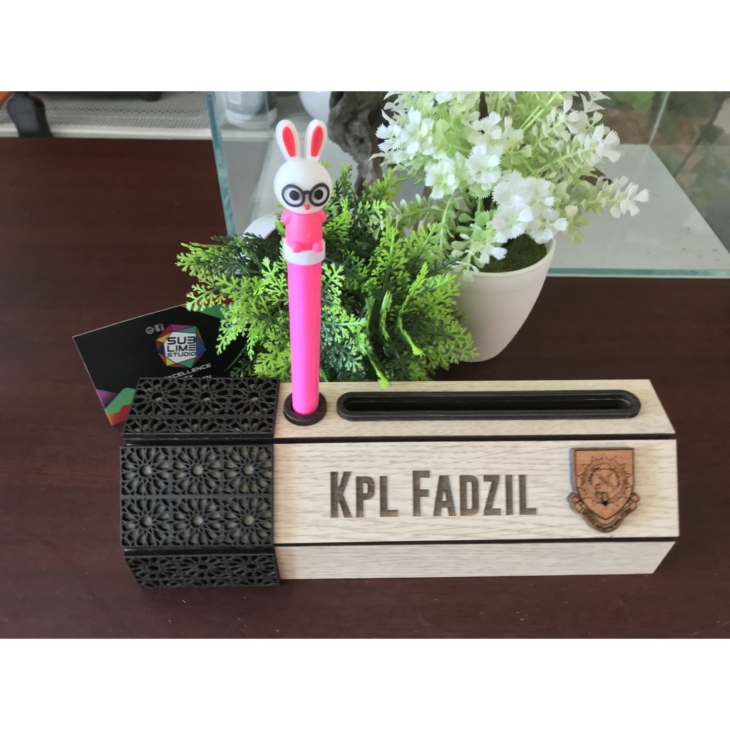 Pen holder custom-potrait phone holder-gifts-hadiah bajet-cenderahati ...