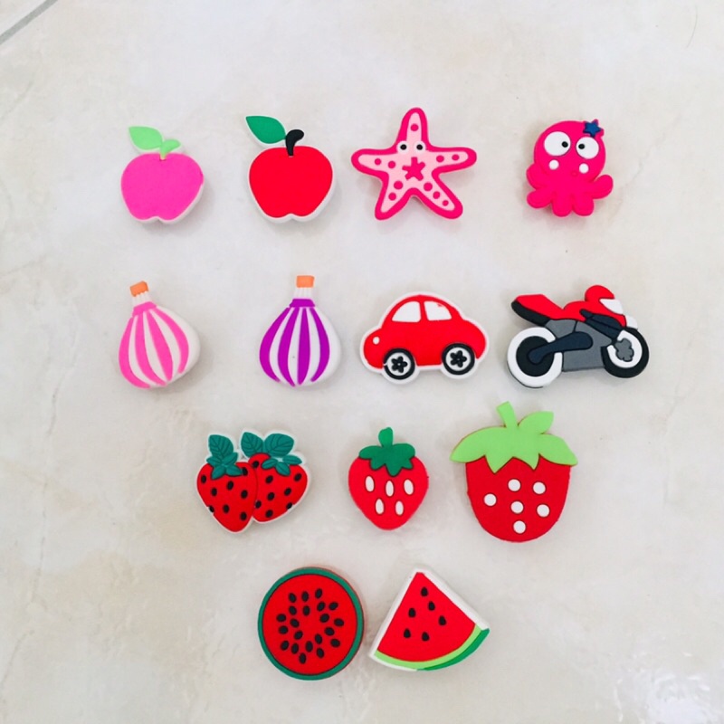 🔥[LIMITED UNIT & SPECIAL DESIGN] Jibbitz suitable for clog hole🔥 ...