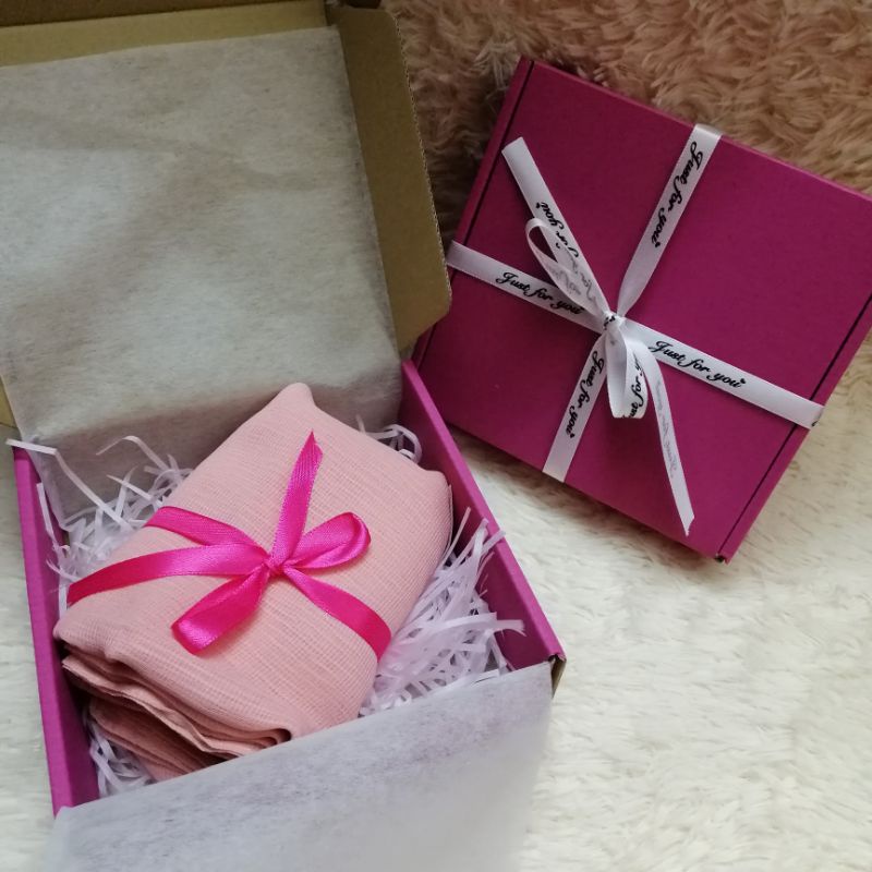 Gift Box (Tudung not included) | Shopee Malaysia