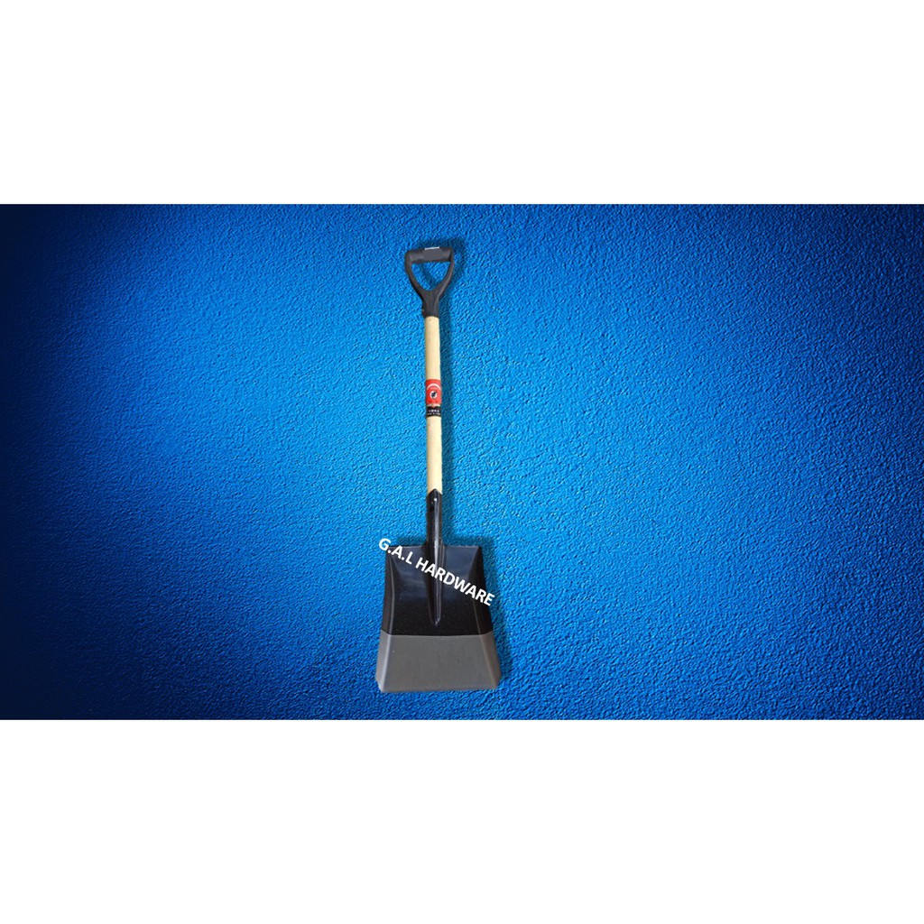 GOOD QUALITY WOODEN HANDLE SCOOP GARDEN SKOP PASIR TANAH WOODEN HANDLE ...