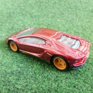 HOT WHEELS 2018 SUPER TREASURE HUNT LAMBORGHINI AVENTADOR MIURA HOMAGE ...