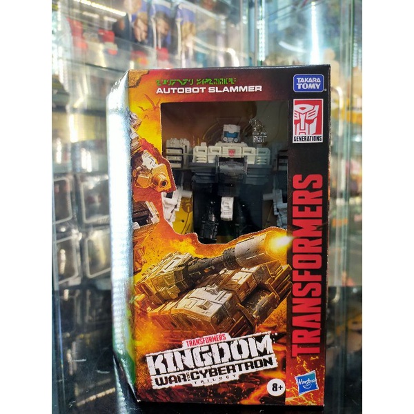 Transformers Generations Kingdom WFC Deluxe Autobot Slammer | Shopee ...