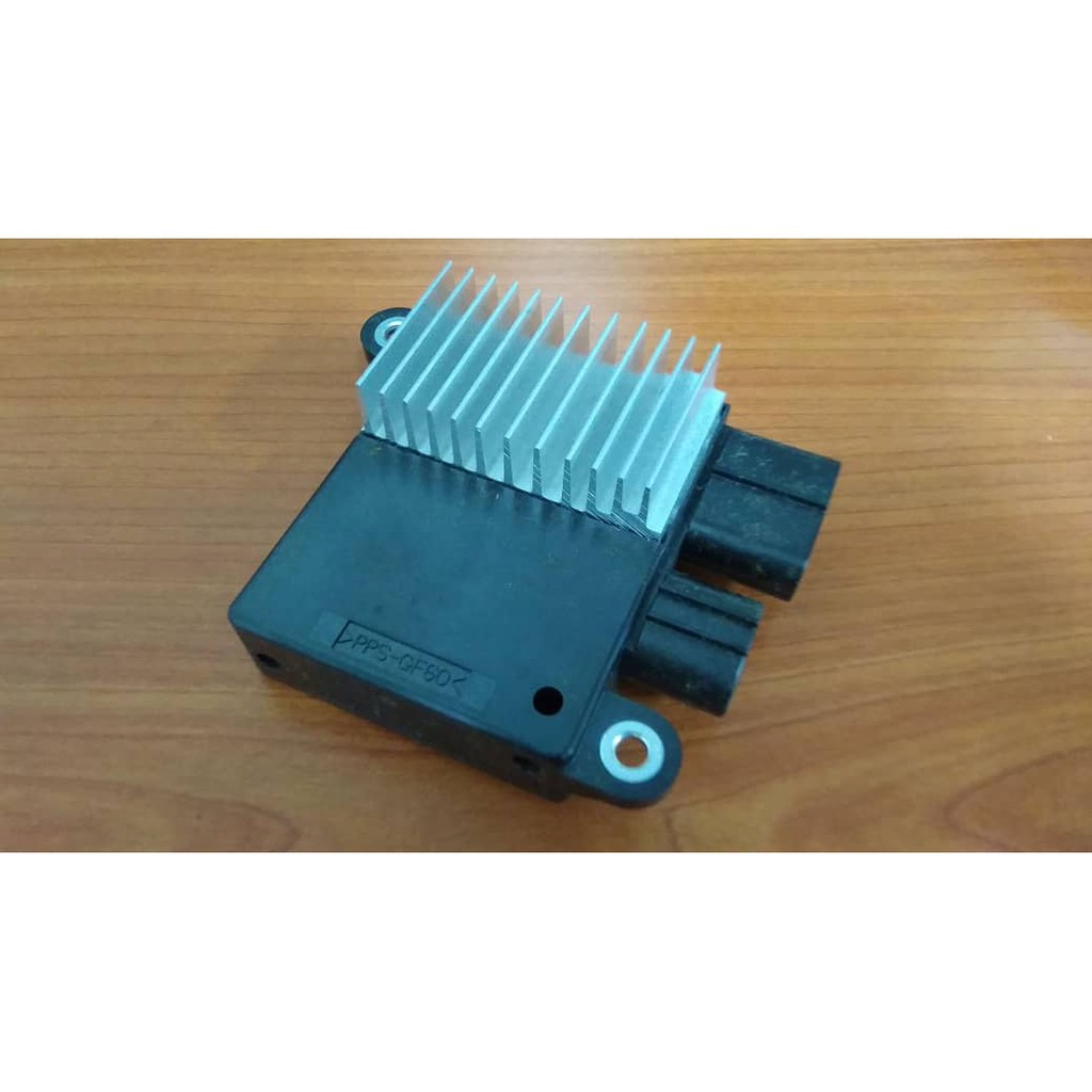 Original Denso Mazda 300 Power Hybrid Aircond Resistor 3 Pin 2 Pin