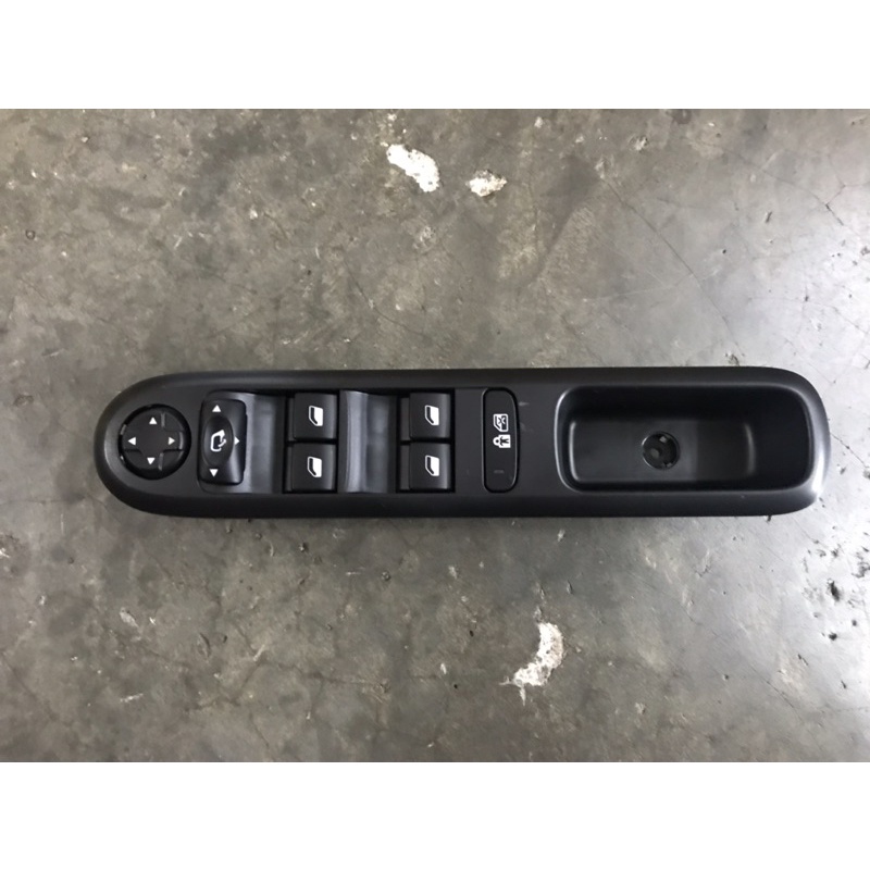 Peugeot 3008 power window main switch | Shopee Malaysia