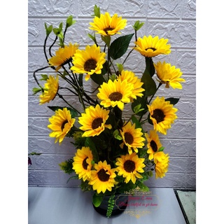 gubahan bunga matahari pasu kaca. | Shopee Malaysia