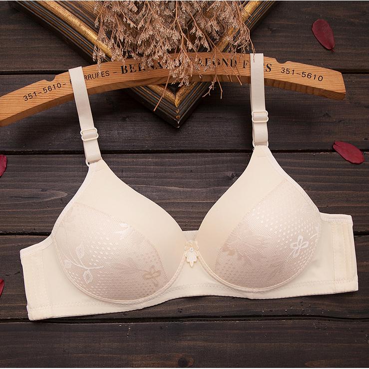 Wireless Bra Large Size 36-42 B Full Cup Seamless Embroidered Women ...