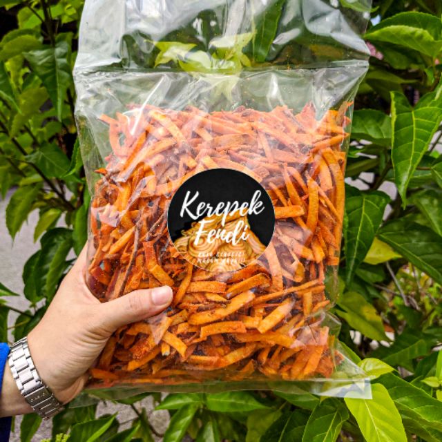Kerepek Ubi Racik Perisa Kari [500g] 𝙆𝙚𝙧𝙚𝙥𝙚𝙠 𝙁𝙚𝙣𝙙𝙞 | Shopee Malaysia