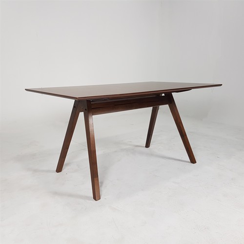 Squirrel Scandinavian Dining Harry Table | Shopee Malaysia