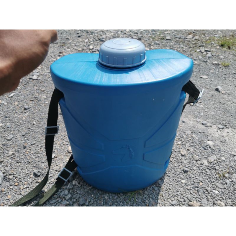 tank sprayer for DIY | tangki racun / baja bunga | tong racun glass ...