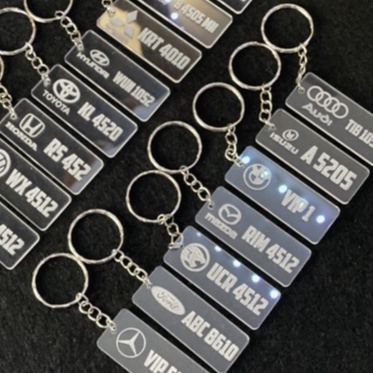 Keychain Logo Kereta + No Plate Kereta/Car Logo With No Plate Acrylic ...