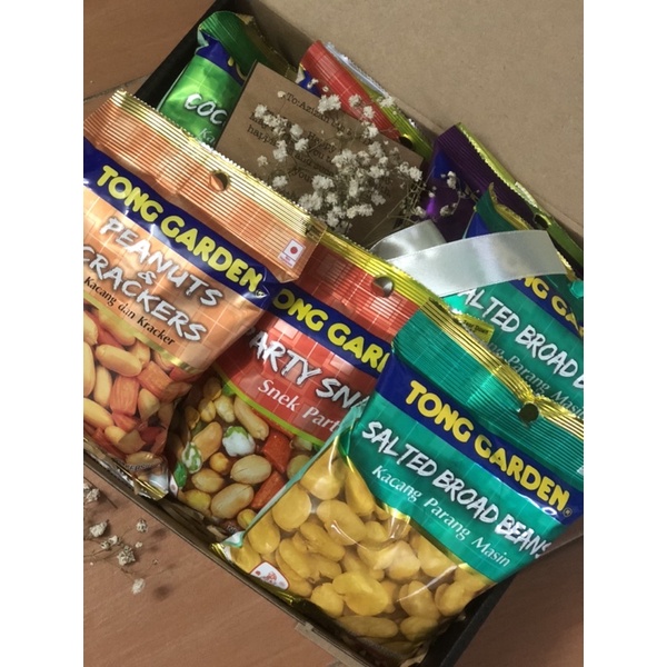 SURPRISE GIFT BOX (kacang) | Shopee Malaysia