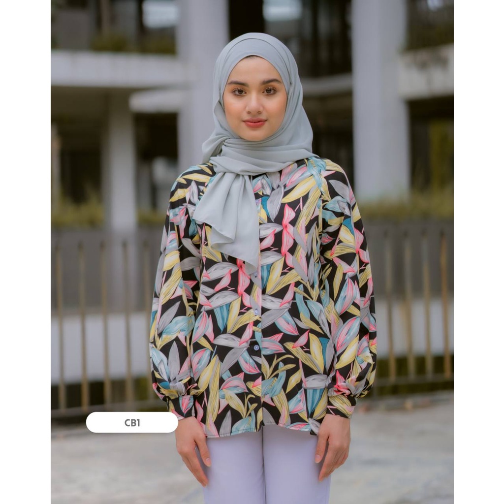 CHLOE BLOUSE NORIESIGNATURE HQ | Shopee Malaysia