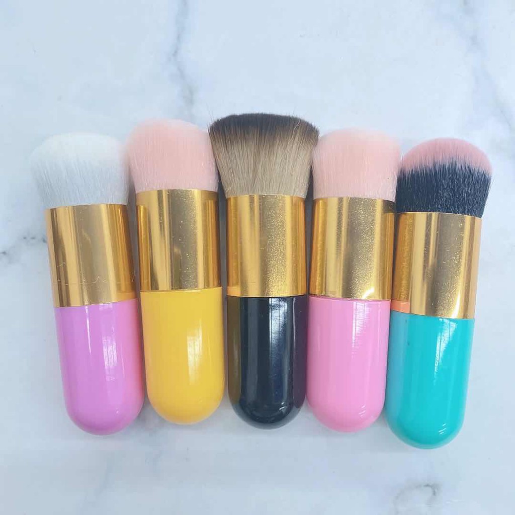 Berus Foundation [ ready stock ] [ Randon Color Given ] | Shopee Malaysia