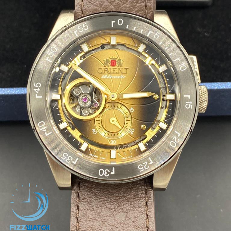 Orient The Retro Future Camera RA-AR0204G 70th Anniversary Limited ...