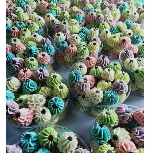 Semperit susu rainbow/ kuih raya murah/sedap/ viral/ dahlia | Shopee ...