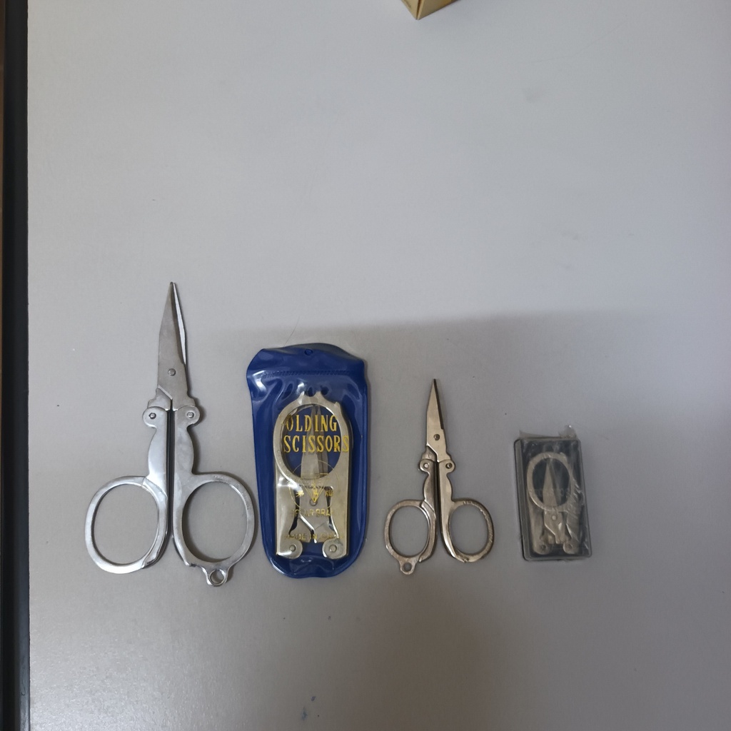 Small Folding Scissor Steel 8cm / 13cm / (Gunting Lipat) | Shopee Malaysia