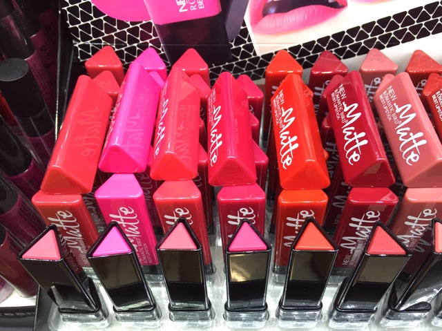 Romantic Bird Matte Liquid Lipstick Swatches | Lipstutorial.org