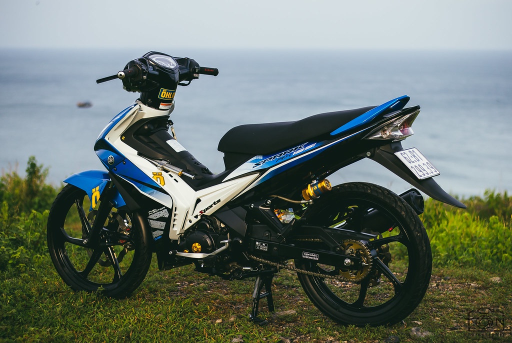 STICKER LOGO 5.5CM YAMAHA SILICON LC135 LCV1 LCV2 Y15ZR Y16 125ZR RXZ ...