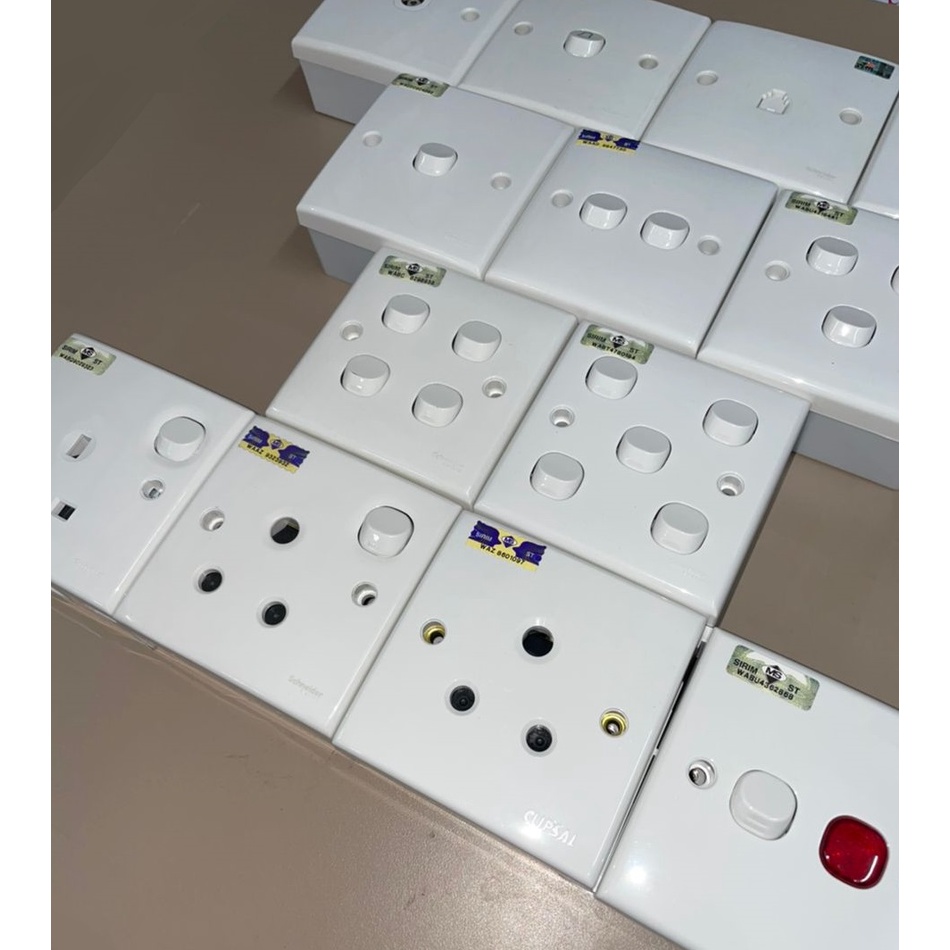 CLIPSAL SWITCHES SCHNEIDER SWITCH 13A Switch Socket 1 Gang 15A SSO 20A ...