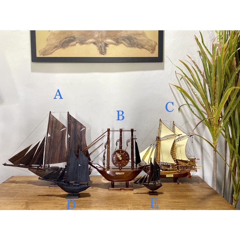 Perhiasan rumah kapal layar kayu jati hadiah jam | Shopee Malaysia