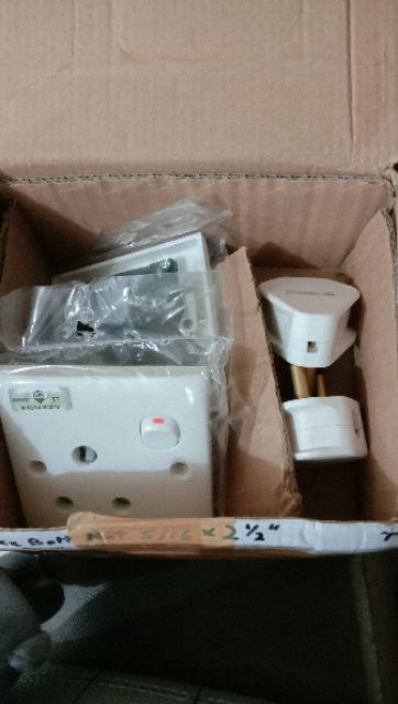 13A /15A 1Gang SIRIM Switched Socket Outlet (SSO) / UMS Plug Top ...