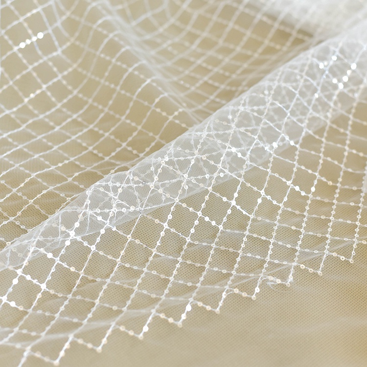 Sequined Soft Net Lace Tulle Fabric with Diamond Pattern Square / Kain ...