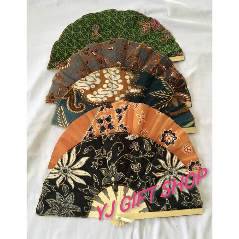 100% Handmade KIPAS Batik Nyonya Hand Fan Batik Design Kipas Kain ...