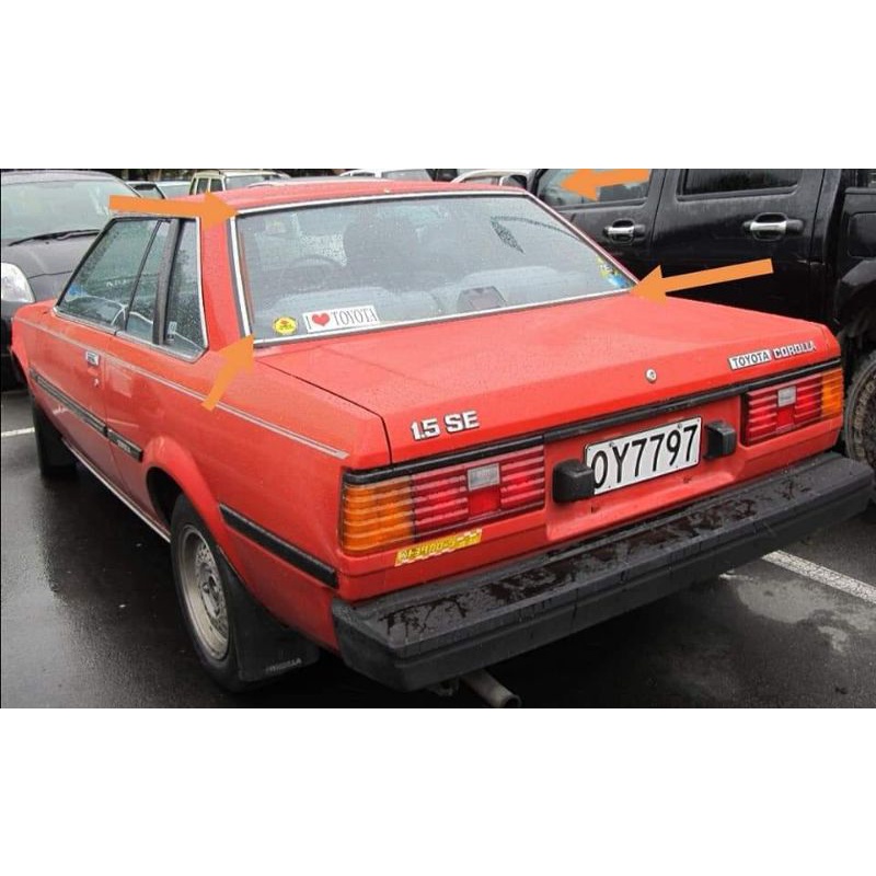 Toyota corolla KE70/AE70/TE71 sedan/hardtop. window moulding chrome ...