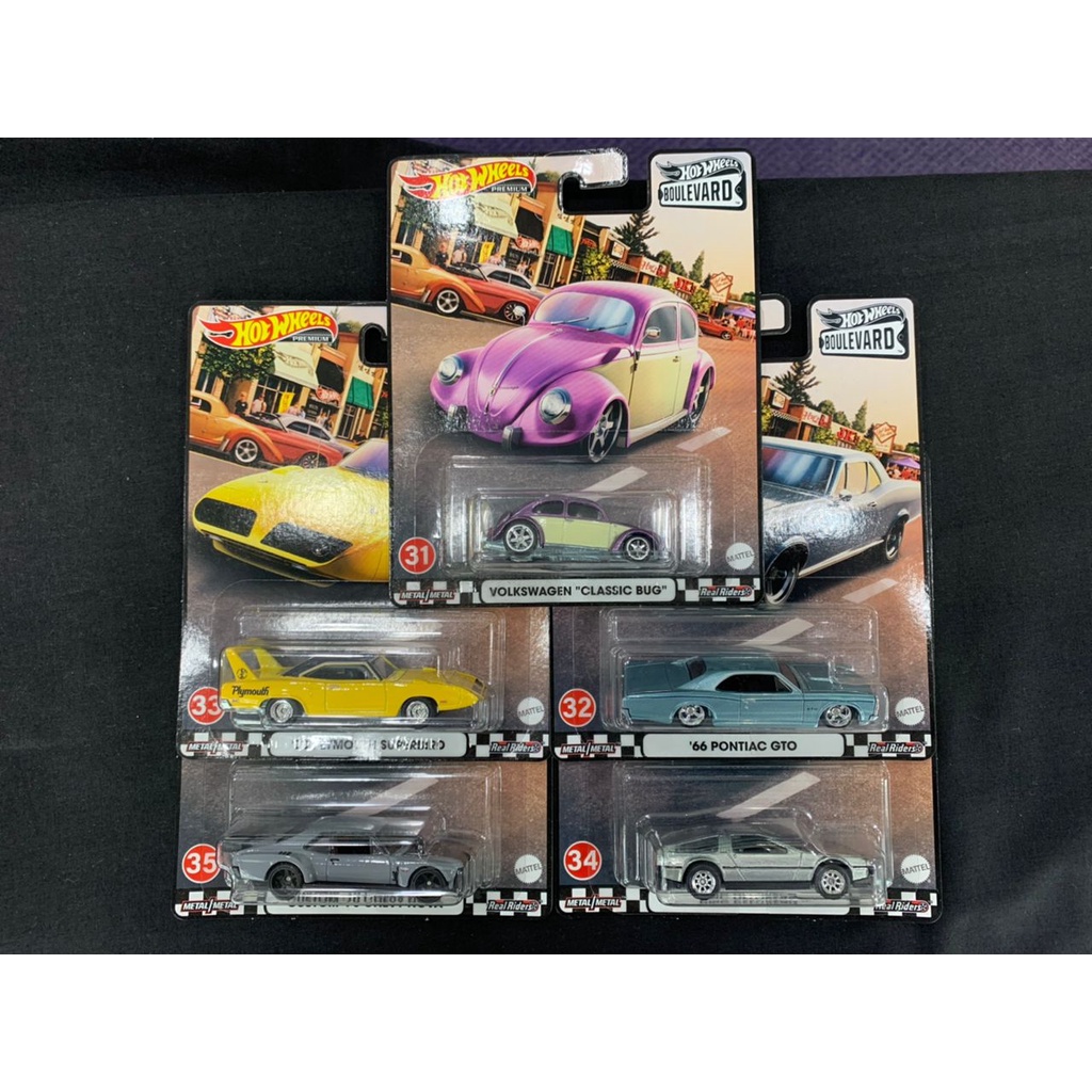 HotWheels Boulevard Wave G Volkswagen Classic Bug Pontiac GTO Superbird ...