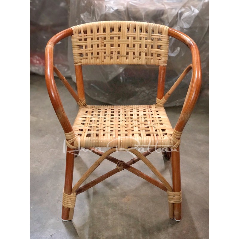 Mini rattan chair for kids / Kerusi kecil rotan utk kanak-kanak ...