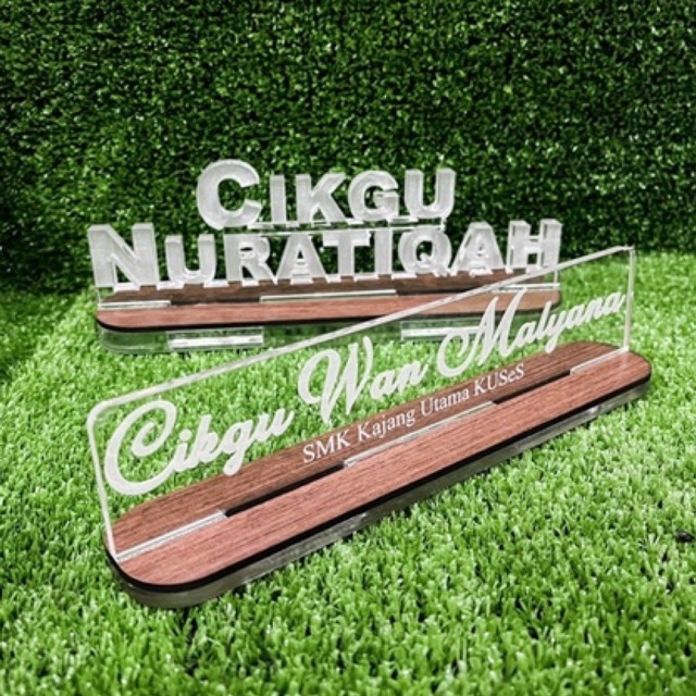 Custom Made: Design 2: Papan Tanda Nama Meja Acrylic/ Acrylic Stand ...