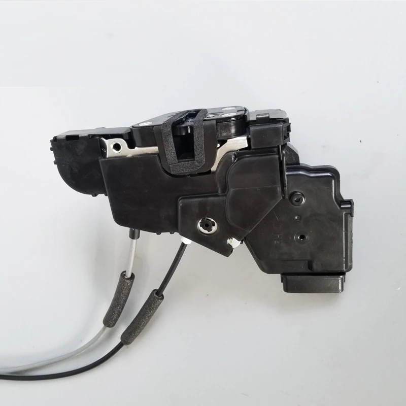 FRONT DOOR INNER LOCK / DOOR LATCH WITH ACTUATOR (GENUINE PARTS ...