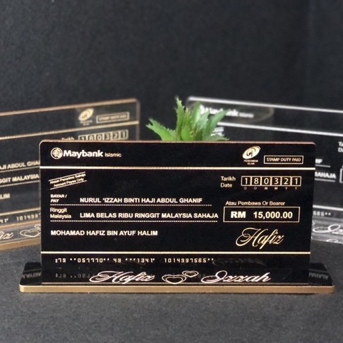 Replica Cek Hantaran Perkahwinan Acrylic Engrave | mock up Cheque ...