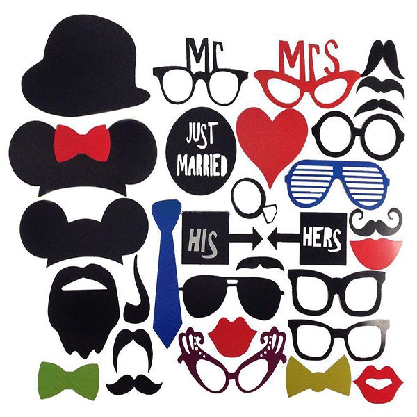 Photo Booth Props- Just Married Theme (31 Pcs) | Shopee Malaysia