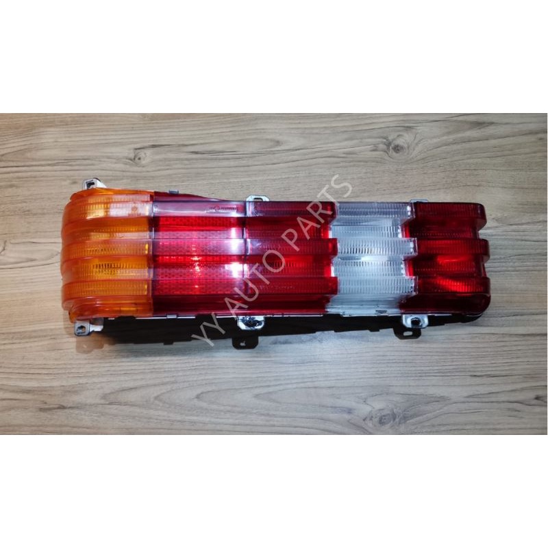[READY STOCK] MERCEDES BENZ W123 TAIL LAMP LENS [100% ORIGINAL]USED ...